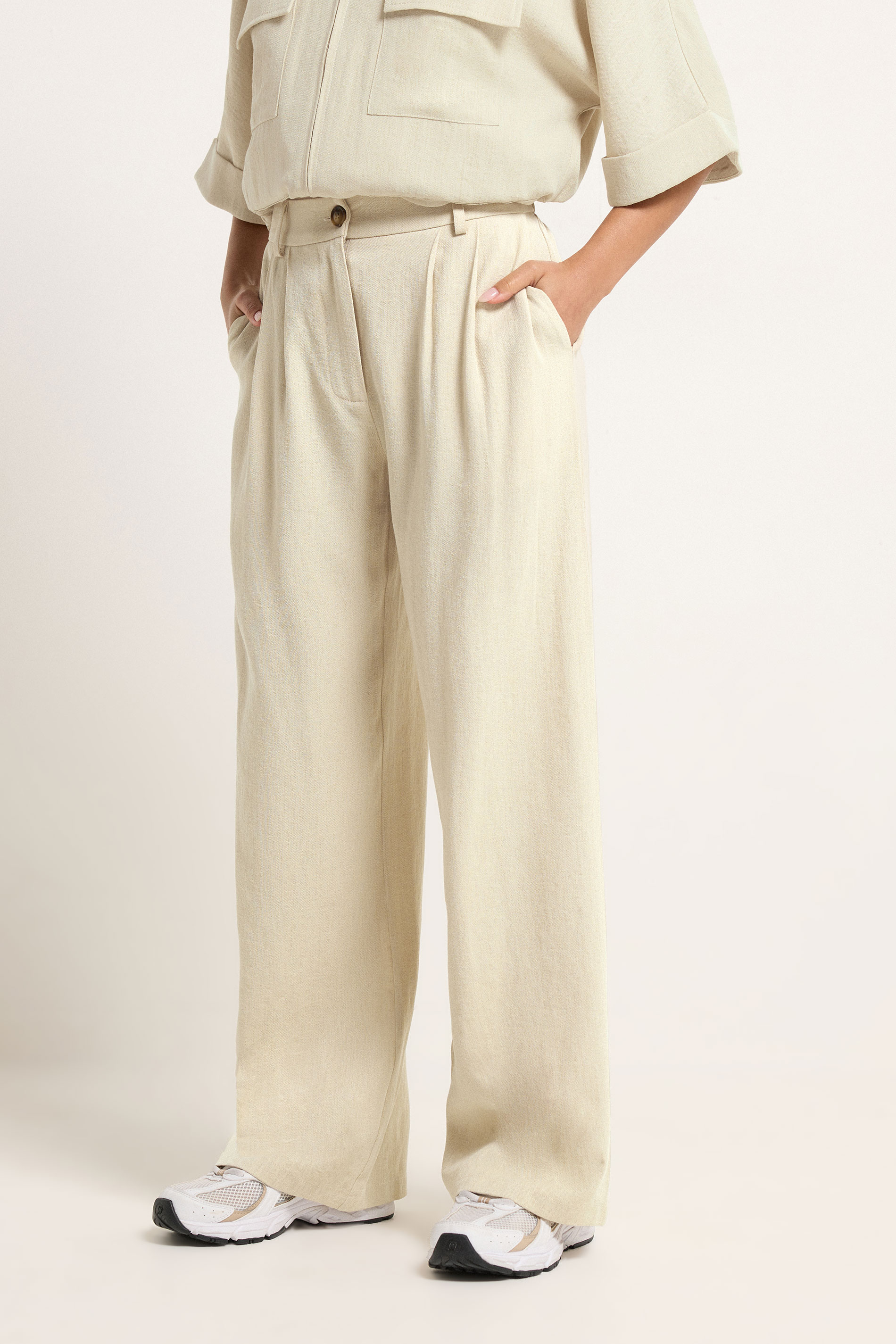 PixieGirl Petite Women's Natural Brown Wide Leg Trousers | PixieGirl